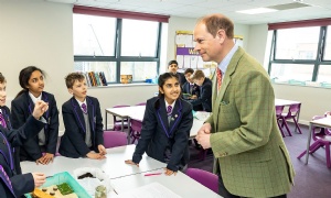 Oxford Diocesan Schools Trust - Earl of Wessex opens new building at St ...